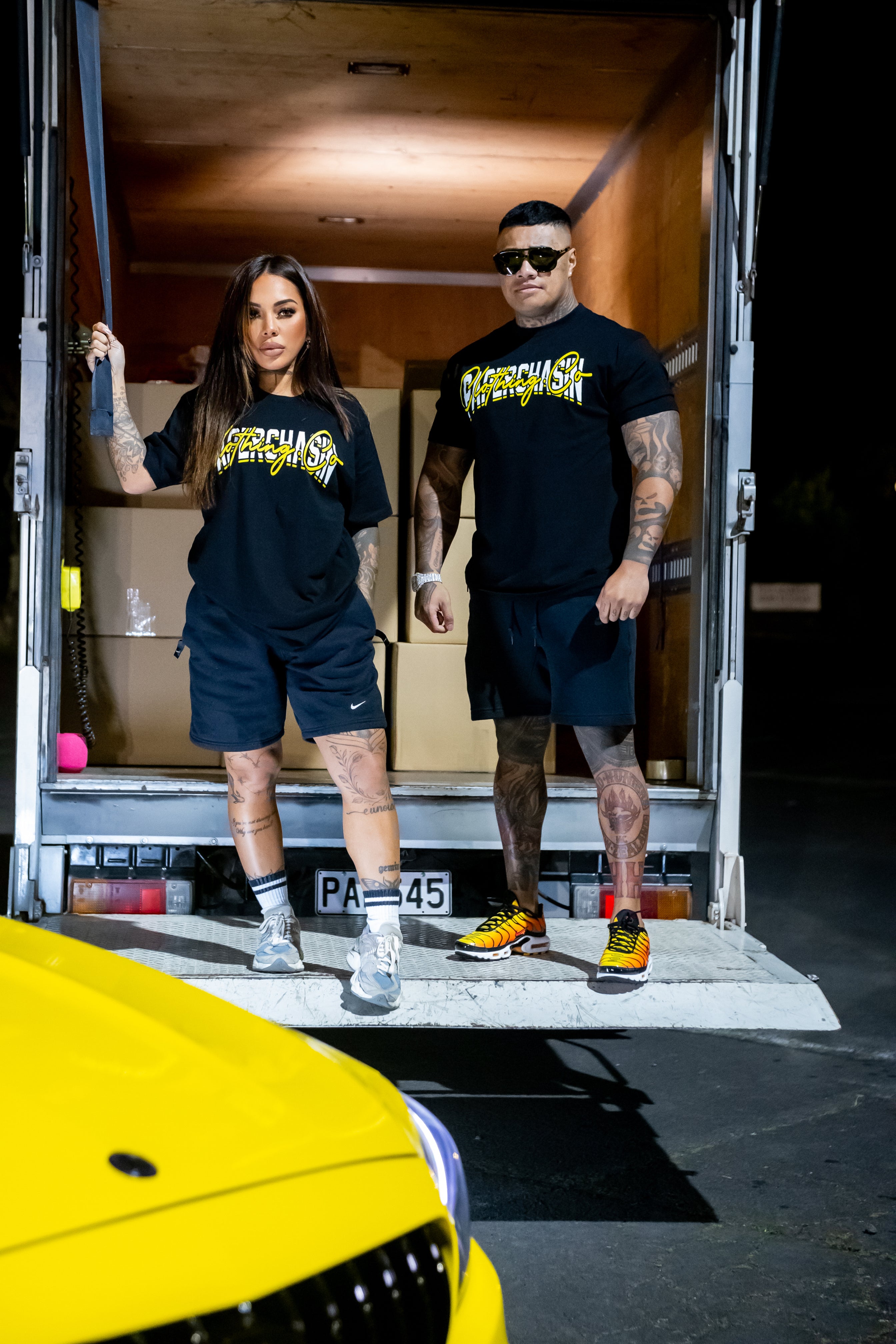 PAPER CHASIN – PAPER CHASIN 09